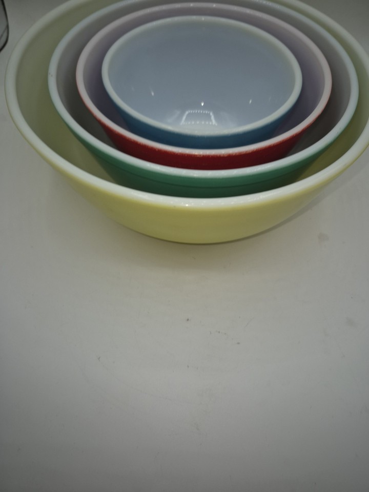Vtg PYREX Primary Colored Nesting Mixing Bowls Set of 4 401, 402, 403 ...