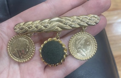 VINTAGE NAPOLEON EMPEREUR GOLD TONE COIN & Green Suede? DANGLE BROOCH ...
