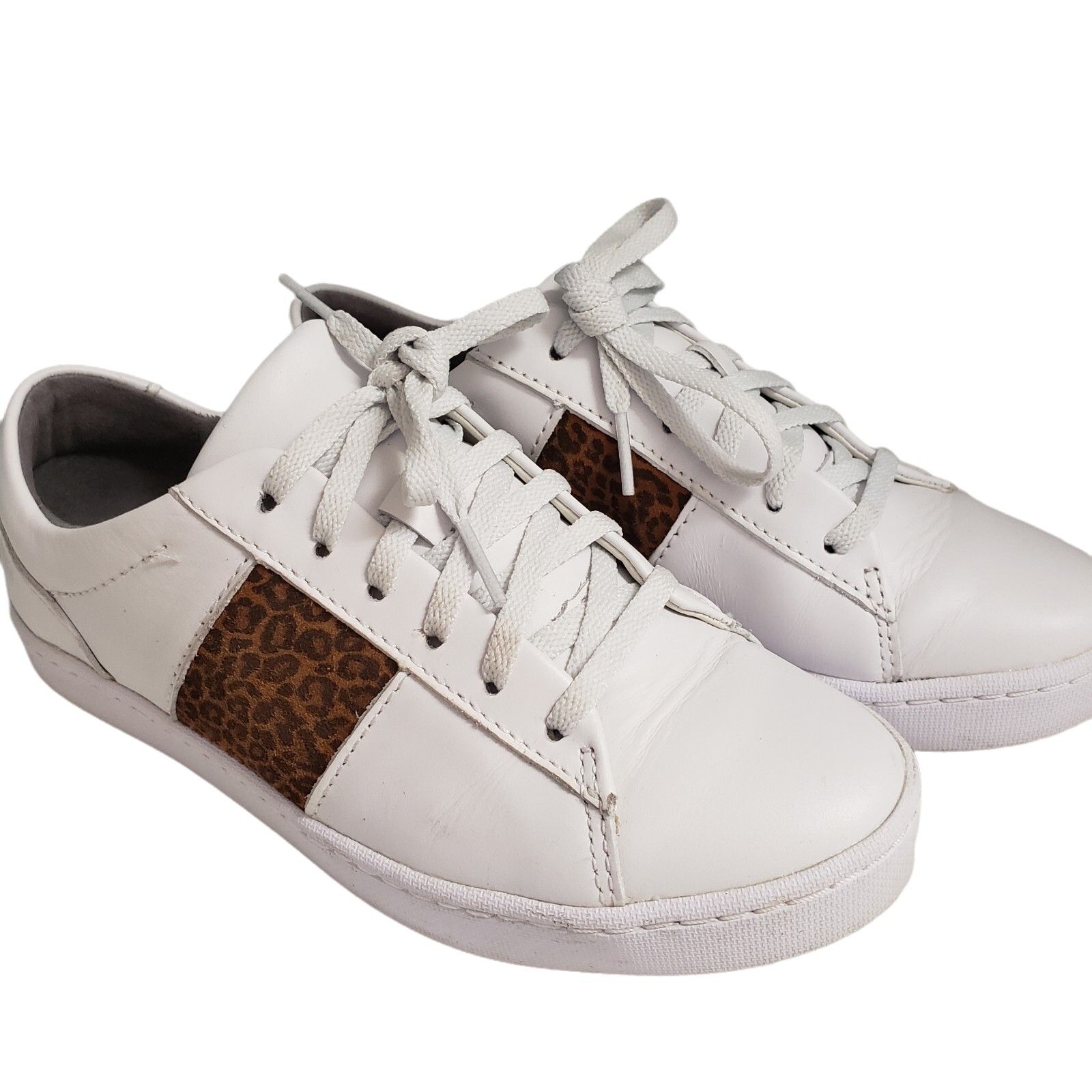 Clarks Collection Ultimate Comfort White Leopard Fash… - Gem