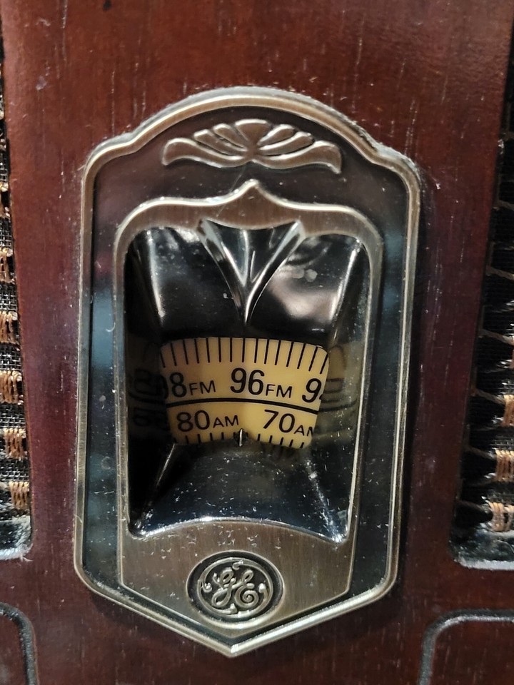 General Electric Cathedral Reproduction Am Fm Radio 7-4100 Works | eBay