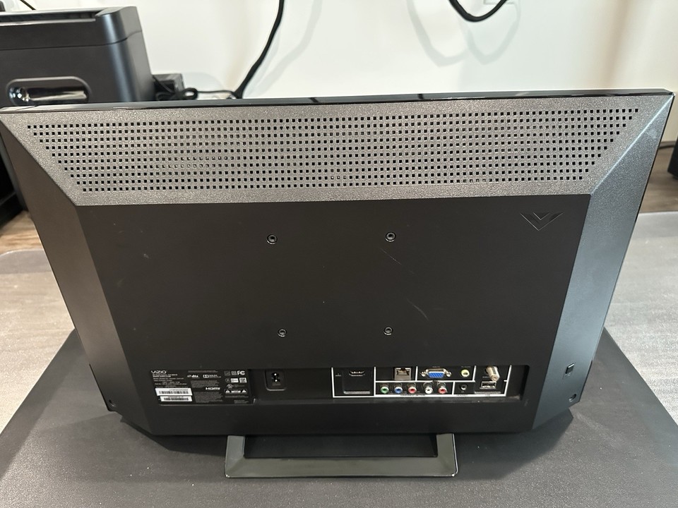 Vizio, 24” E241i-B1, LCD Smart TV, HDMI/USB, PC Monitor, w/ Remote | eBay