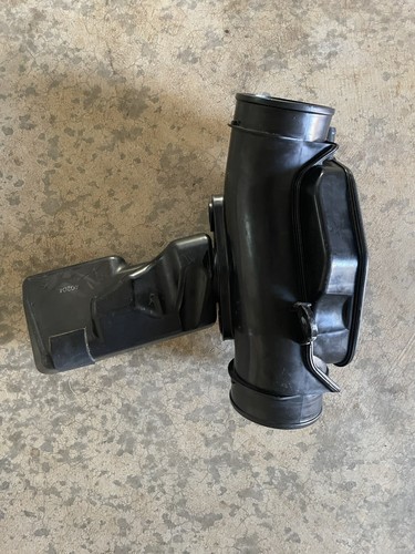 2003 2004 Infiniti G35 Sedan Coupe OEM Intake Tube Resonator | eBay