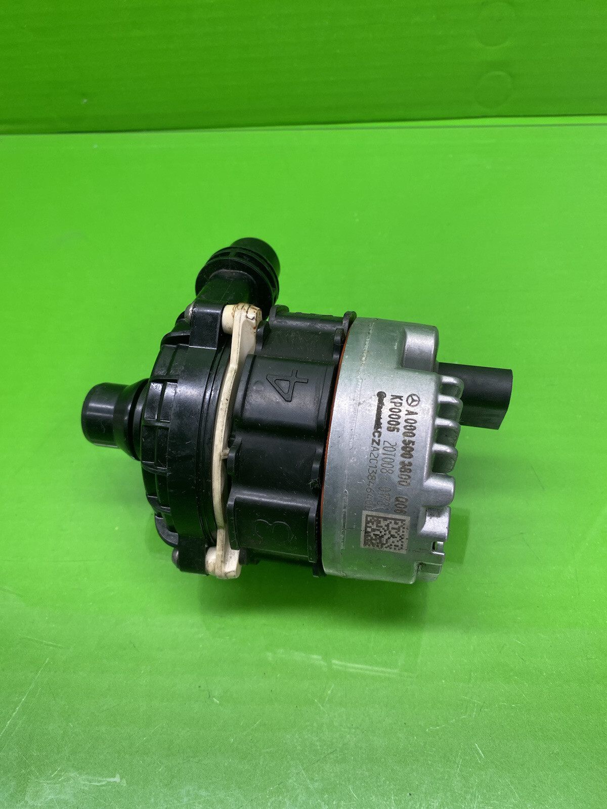 Mercedes Benz Water pump Continental W222 W463 A0005003800 | eBay