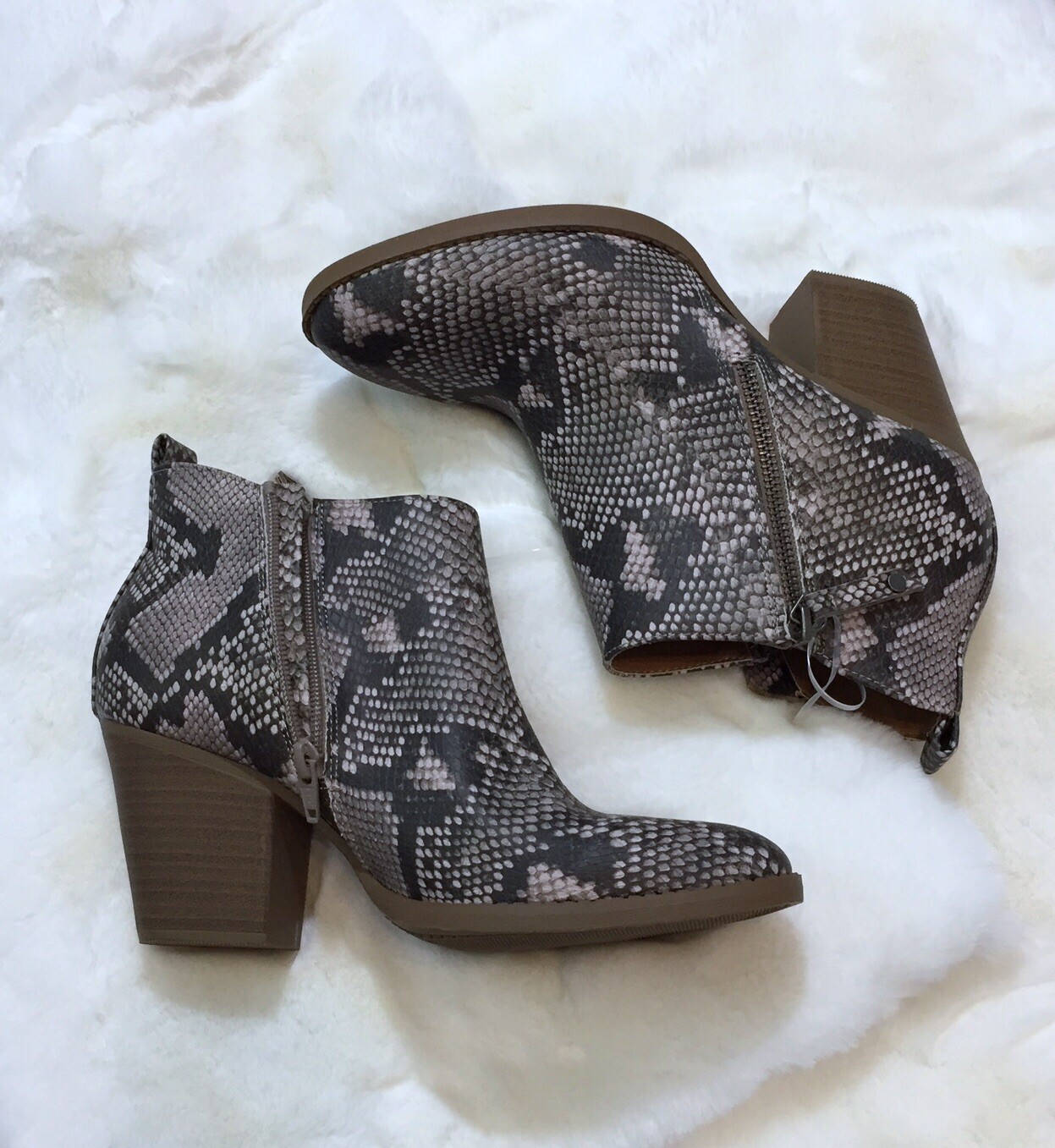 NWOT Universal Thread Jameson Gray Python Snakeskin Boots Booties Block ...