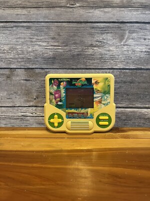 Space Jam Tiger (1995) Retro Handheld Games