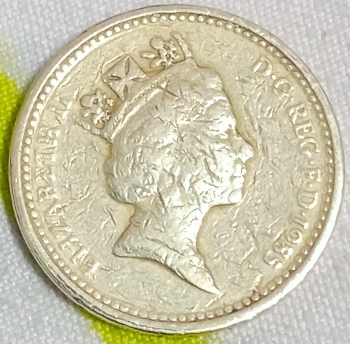 1985 1 pound coin rare with upside down error lettering | eBay