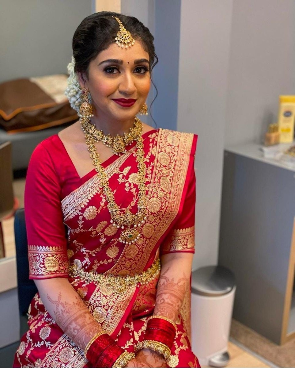 Bridal Makeup For Red Saree | Saubhaya Makeup