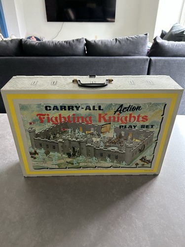 1968 MARX Carry-All Action Fighting Knights Medieval Castle Play Set No ...