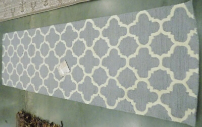 SILVER / IVORY 2'-6" X 8' Loose Thread Rug Reduced Price 1172570707 ...