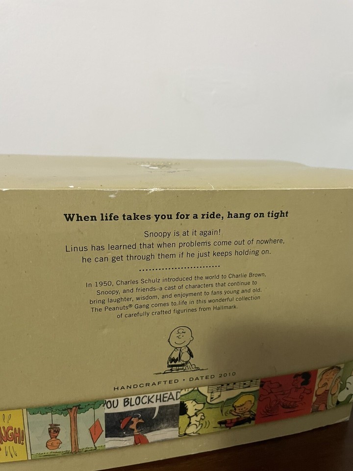 Hallmark Peanuts 2010 Linus and Snoopy Hang On Tight Figurine Statue | eBay