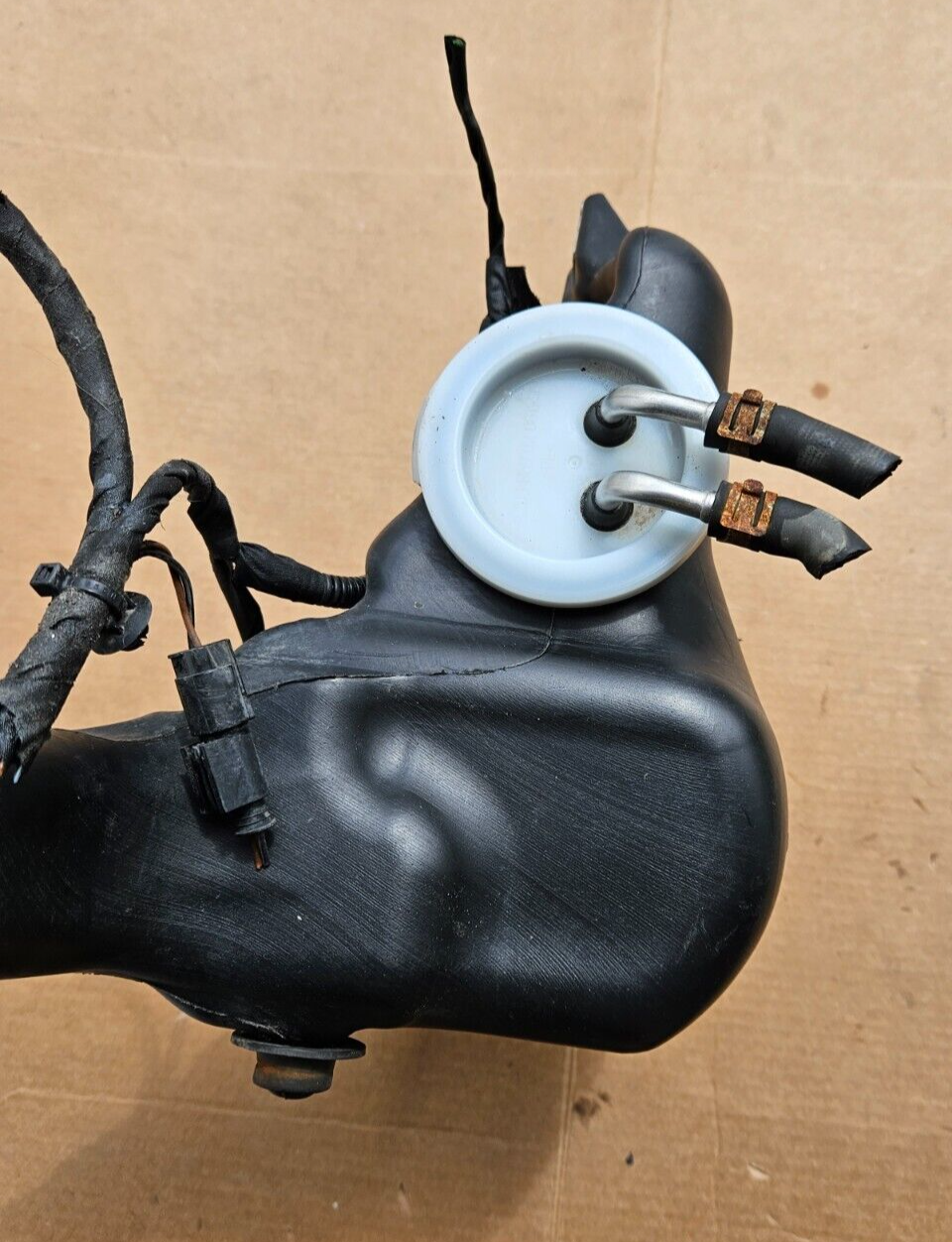 08-18 MERCEDES Windshield Washer Bottle Reservoir A2048690200 ...