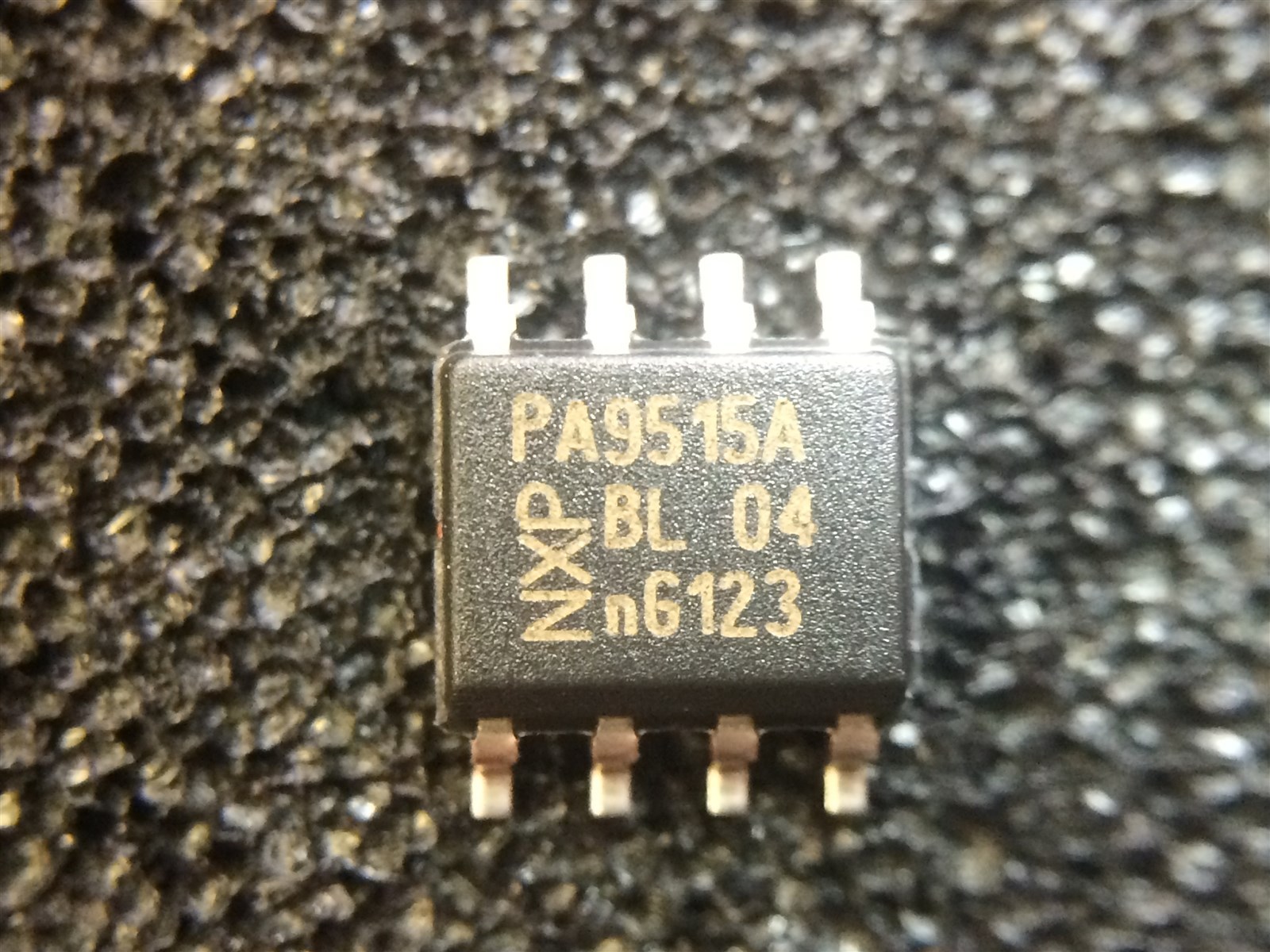 PCA9515AD NXP PCA9515AD,112 IC I2C Repeater 8-Pin ROHS SOIC 20 PIECES ...