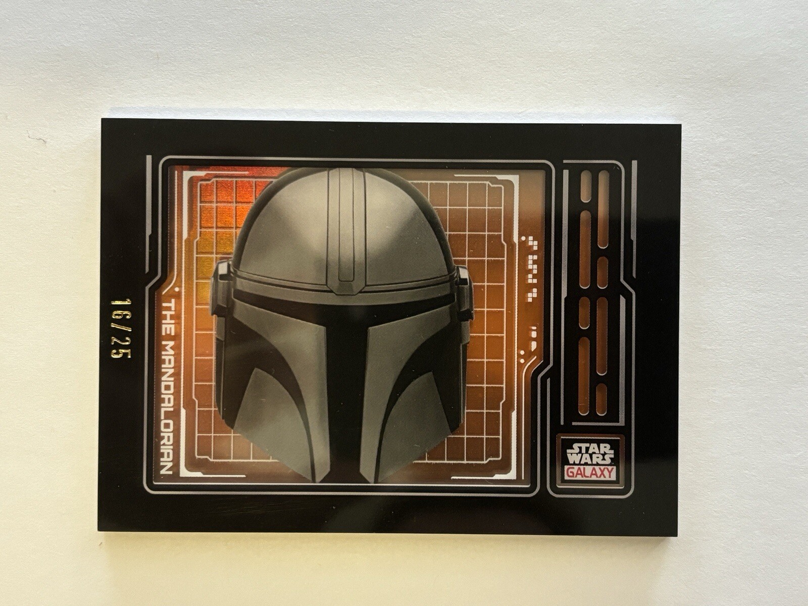 2024 Star Wars Galaxy Armor Shadow Box Mandalorian SSP /25 Case Hit | eBay