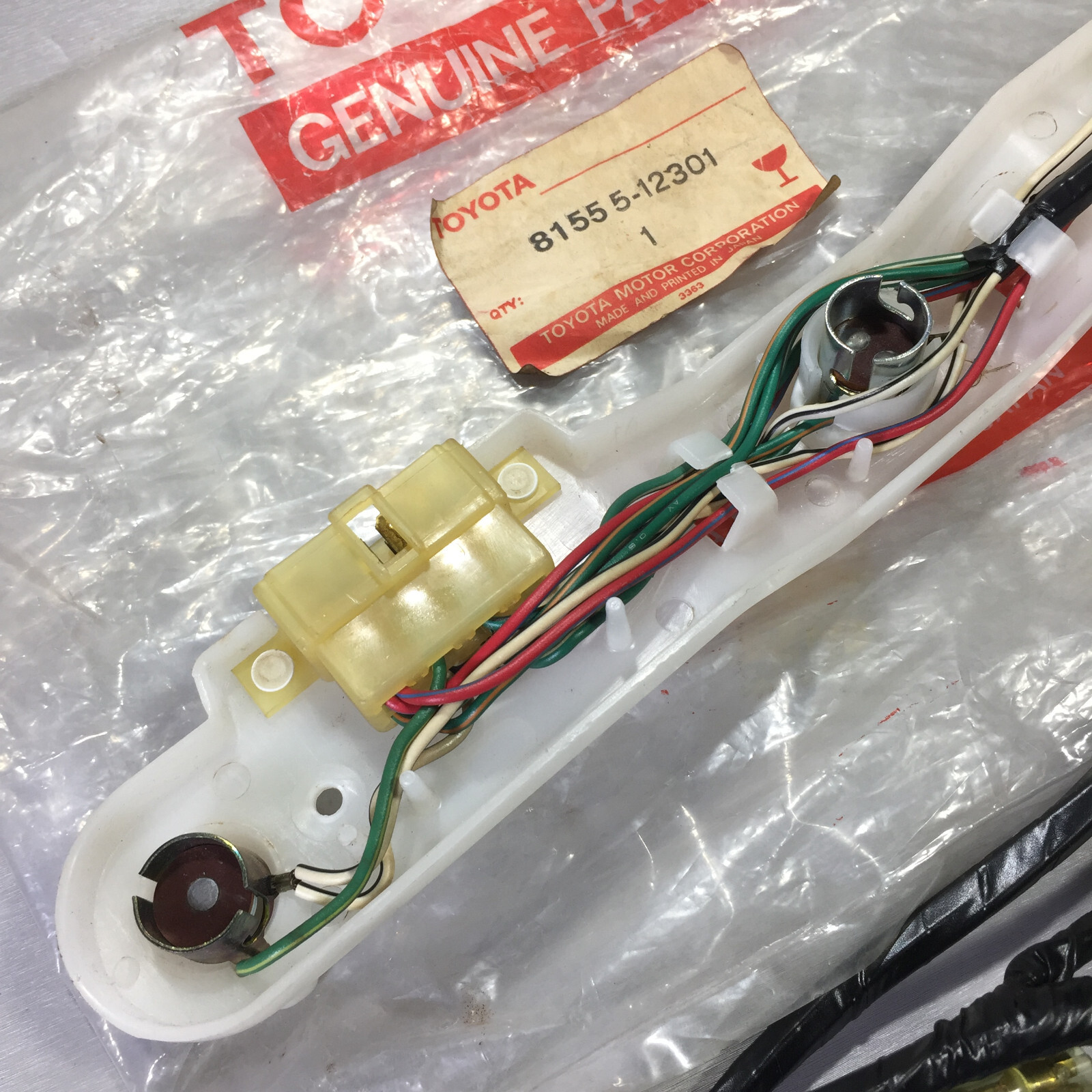 REAR LAMP TAILLIGHT SOCKET & WIRE RH SIDE TOYOTA COROLLA KE30 TE31 ...