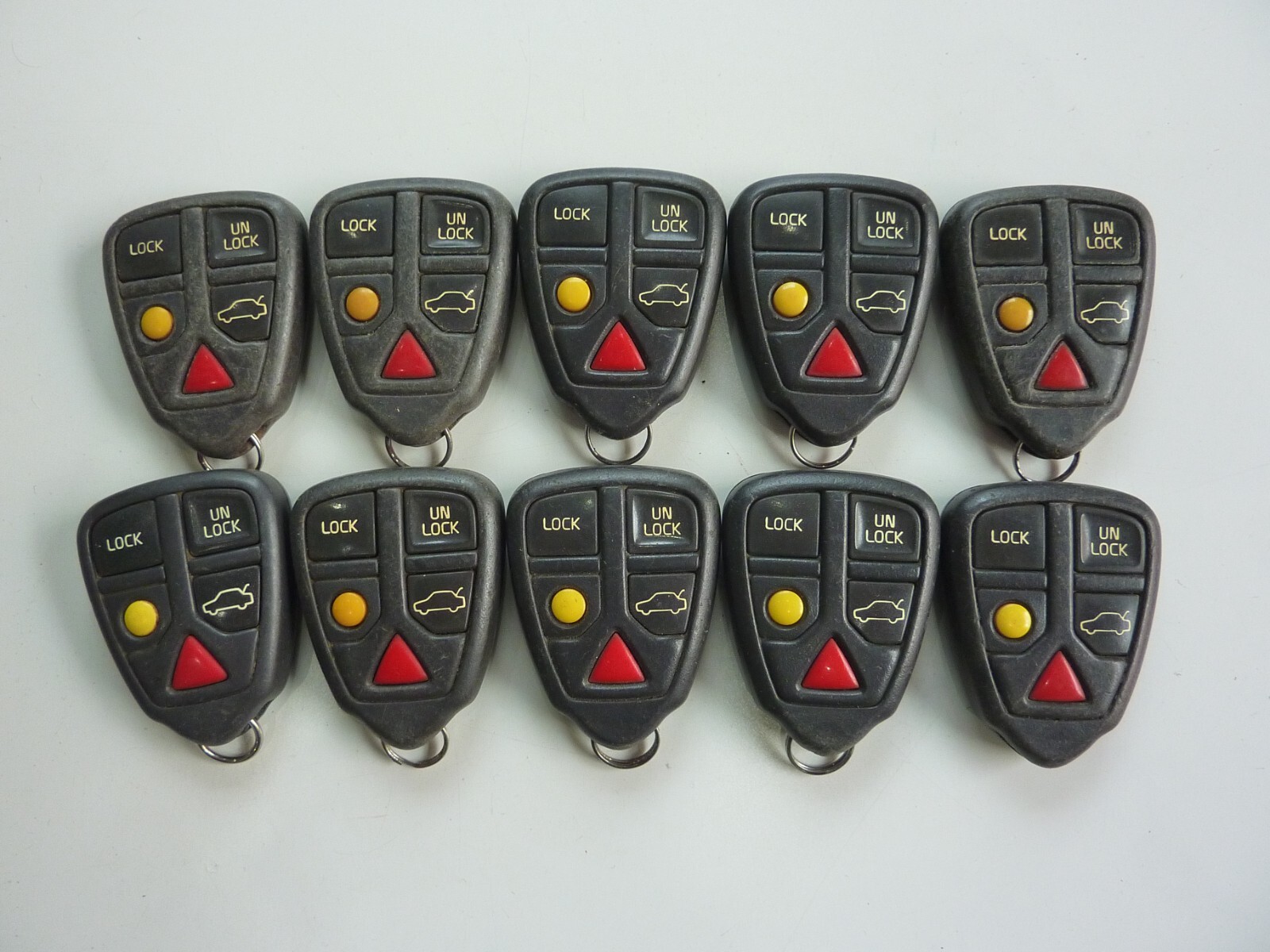 Locksmith LOT of 10 genuine VOLVO keyless entry remote fob transmitters ...