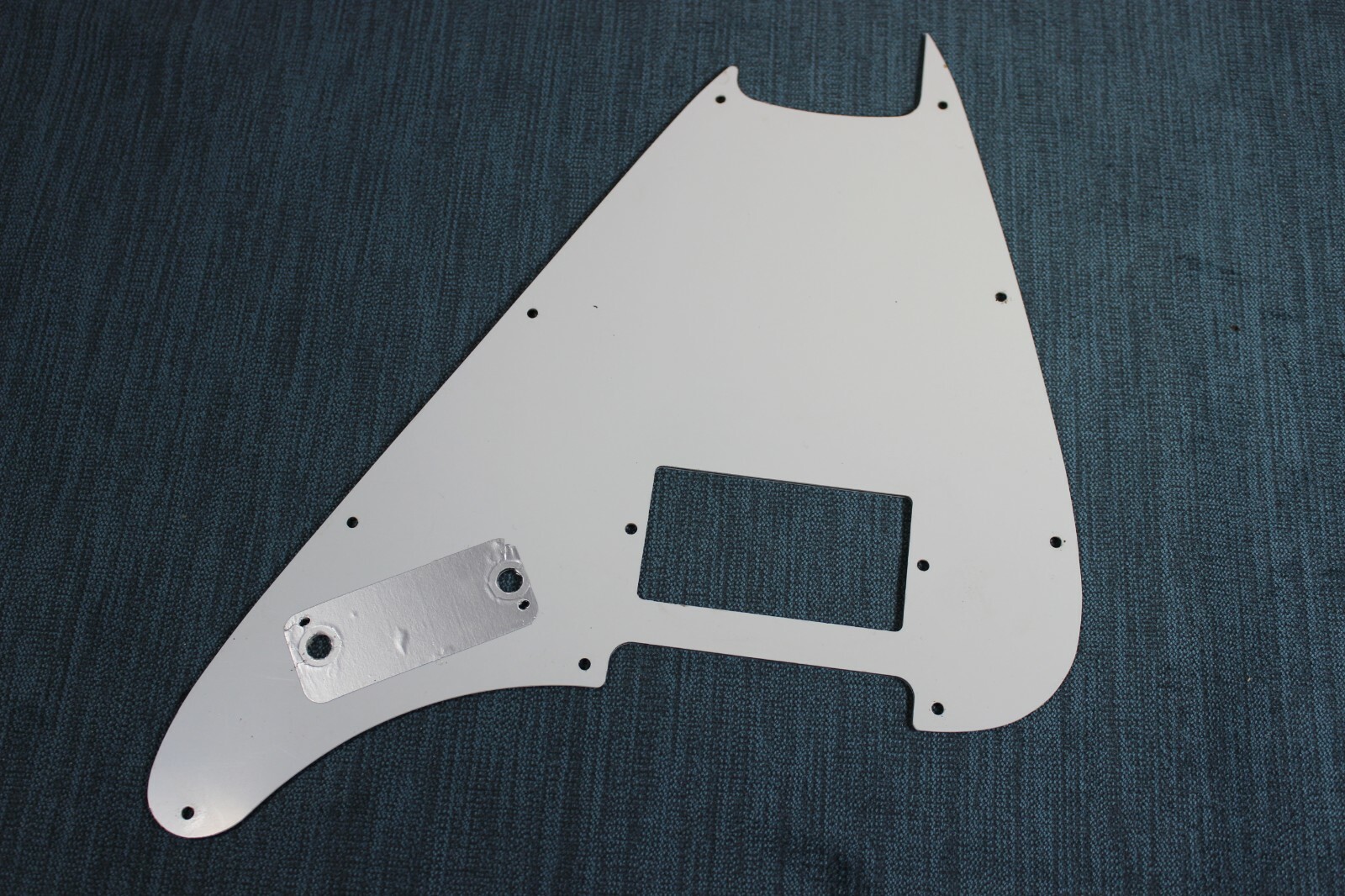 FIRST ACT ELECTRIC GUITAR WHITE PICKGUARD REPLACEMENT PART | eBay
