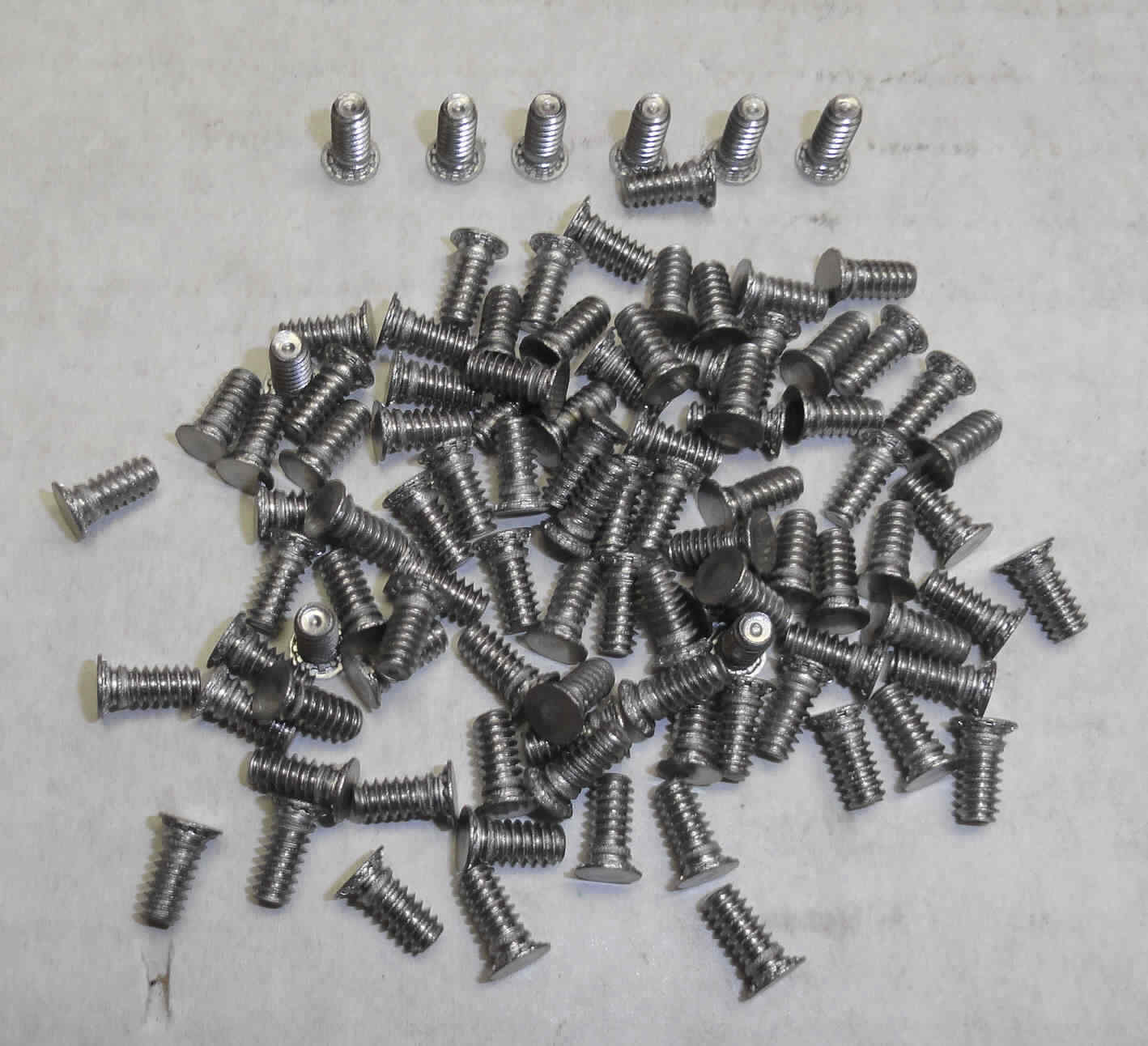 PEM Stainless Steel - FHS-632-5 - 5/16" Self-Clinching Studs 6-32 - Lot ...