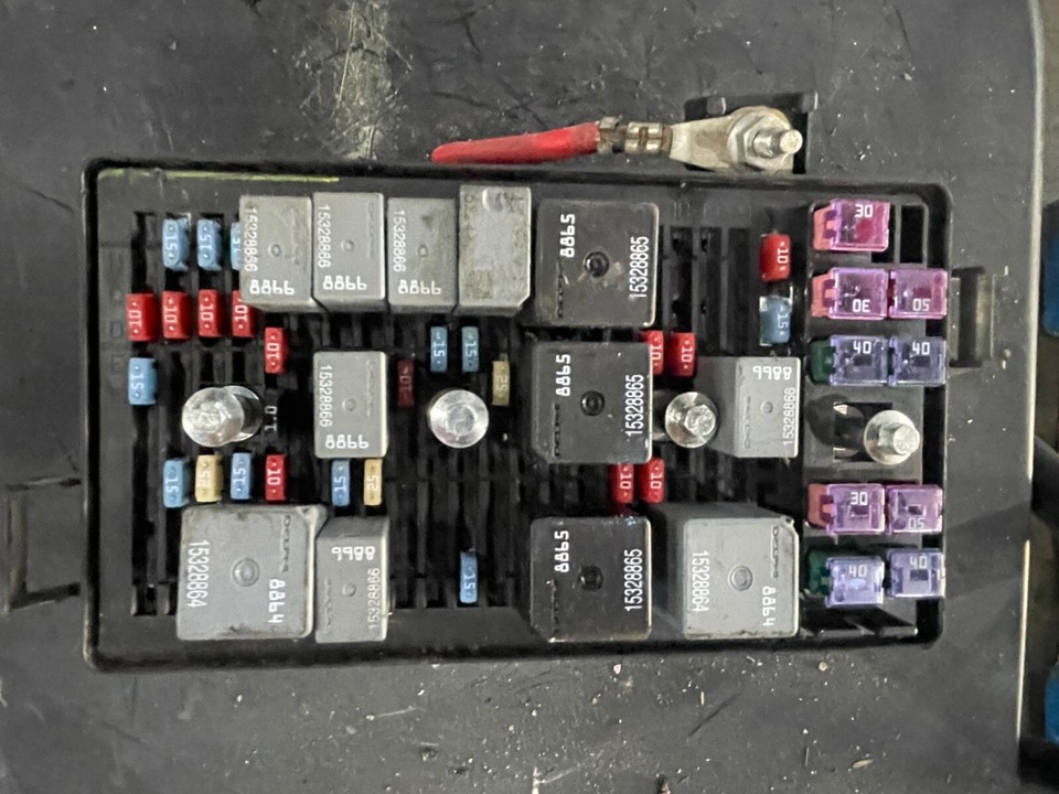 OEM 06-09 Buick Allure 3.8L V6 Fuse Box Junction 15812628 Module 123 ...