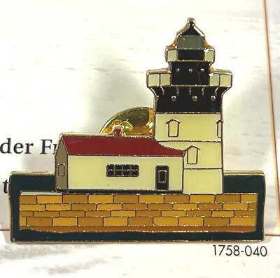 Detroit River lighthouse pin + collectors card Willabee Ward Rockwood ...