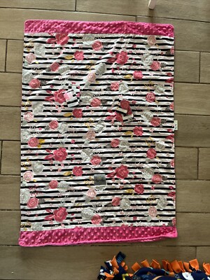Itzy Ritzy Cozy Happens Infant Carseat Canopy Cover Pink With Floral ...