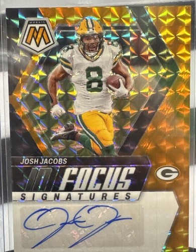 Josh Jacobs In Focus Signatures 3/10 🔥 2024 Mosaic Gold Auto Green Bay ...