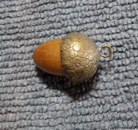 Vintage Antique Metal & Wood Button ACORN | eBay