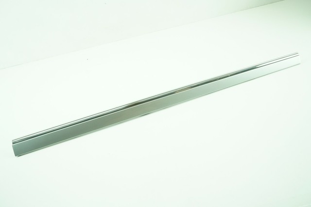 Mercedes W211 03-09 Front Right Side Door Molding Trim 744 Silver ...
