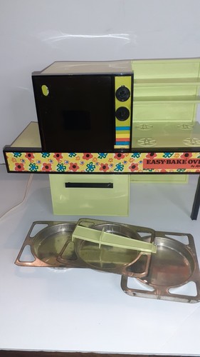 Kenner Easy Bake Oven Green-Vintage 1971 In The Original Box (Tested ...