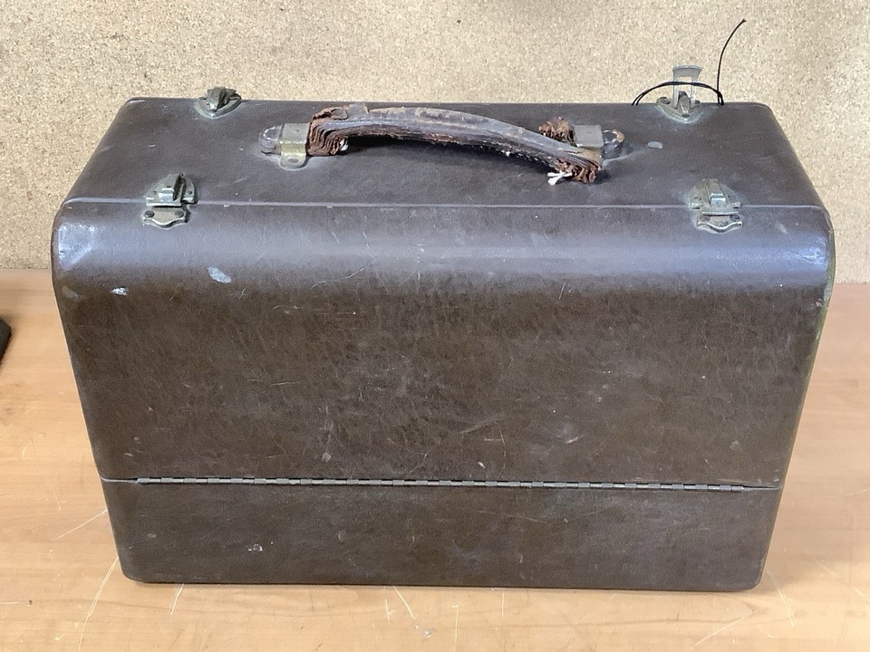 RARE 1941/1942 Zenith Model 6G601L ~ Portable Radio Sailboat Clipper ...