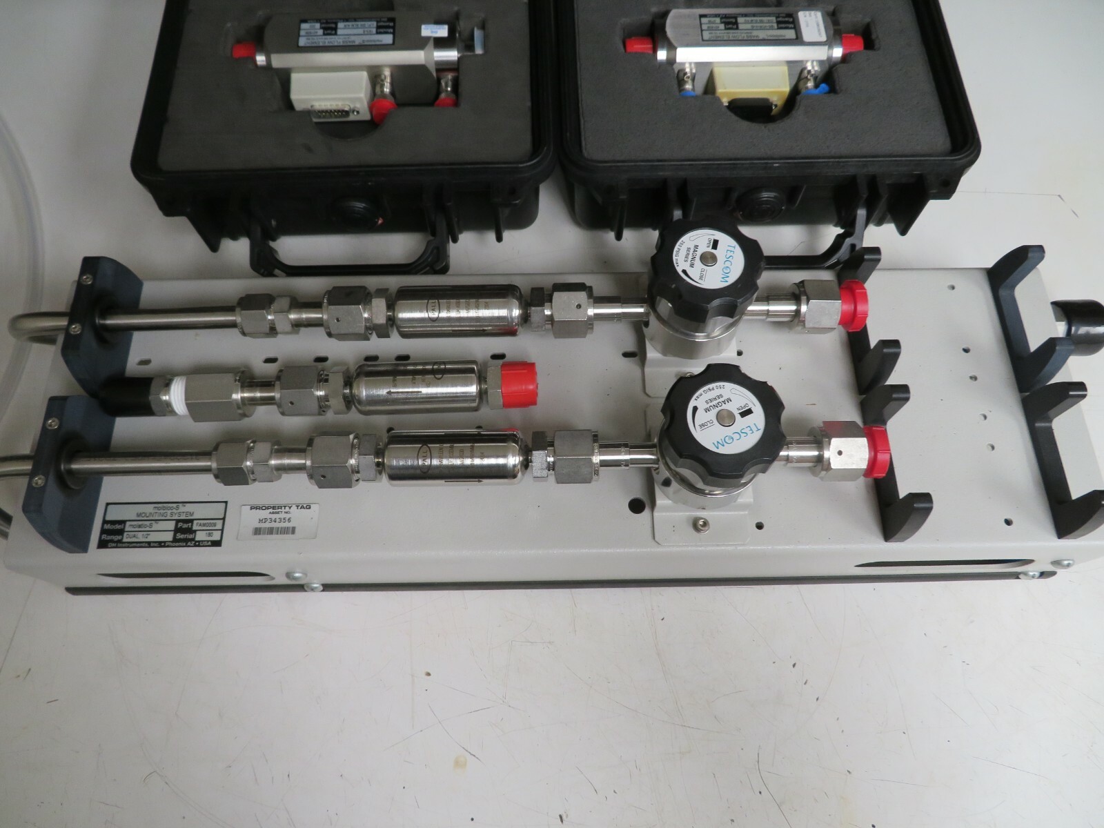 Fluke Molbox/Molbloc Mass Flow Element 1E3-S/1E5-VCR-V-Q w/ Molstic-S ...