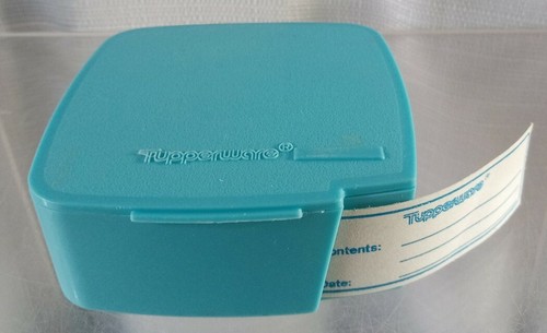 Tupperware VTG Food Storage Label Dispenser Blue Refrigerator Freezer ...