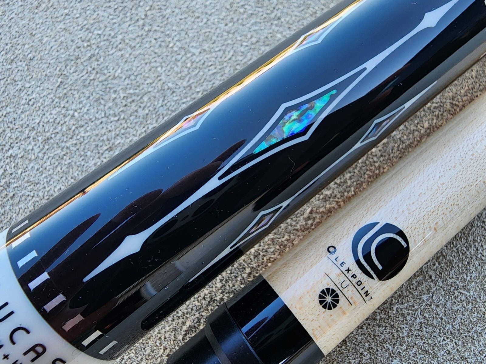 Lucasi Custom + Hybrid LHC99 Pool Cue, wrapless, 10-Piece Radial TSC ...