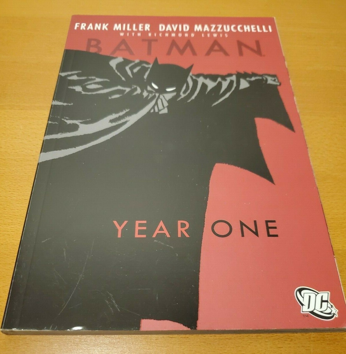 Batman - Year One - Graphic Novel - DC Comics - Frank Miller | eBay