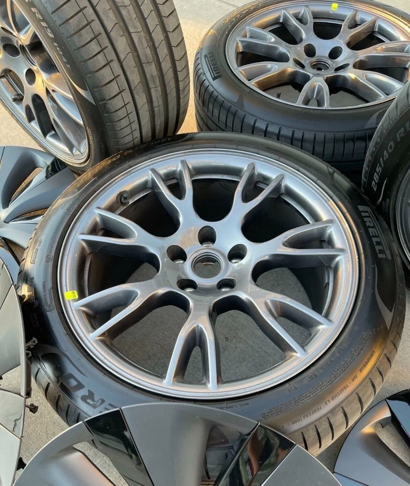 19" Tesla 2021-2024 Model S Plaid OEM Tempest Staggered Wheels Pirelli ...