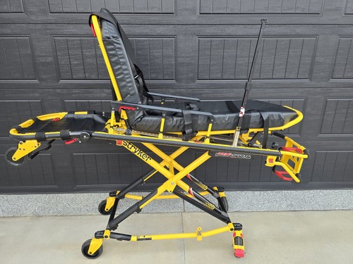Stryker MX Pro R3 6082 Ambulance Cot 650lbs EMS Gurney In Great Working ...