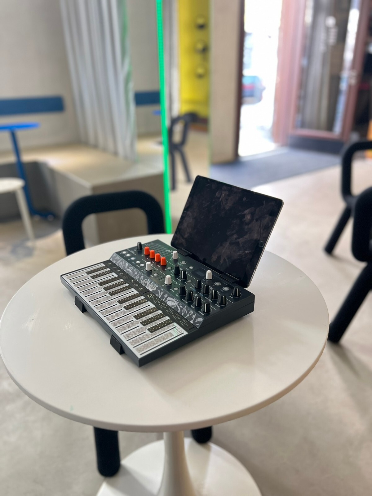 Clip Stand Holder for ARTURIA MICROFREAK Attach your tablet ...