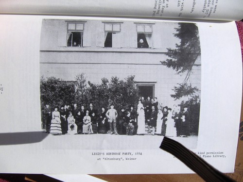 DAISY KENNEDY Australian Violin BIOGRAPHY Sir John Hall ANTIQUE RECORDS ...