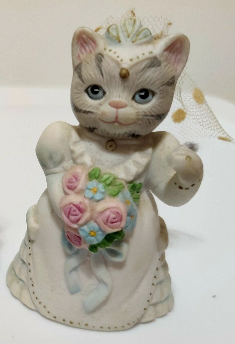 Cat Themed Wedding Dress