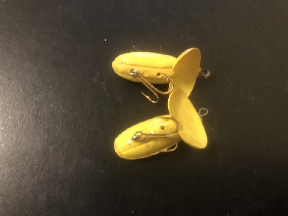 2 Arbogast Plastic Lip Jitterbug Fly Rod Sizes 2 colors nice vintage ...