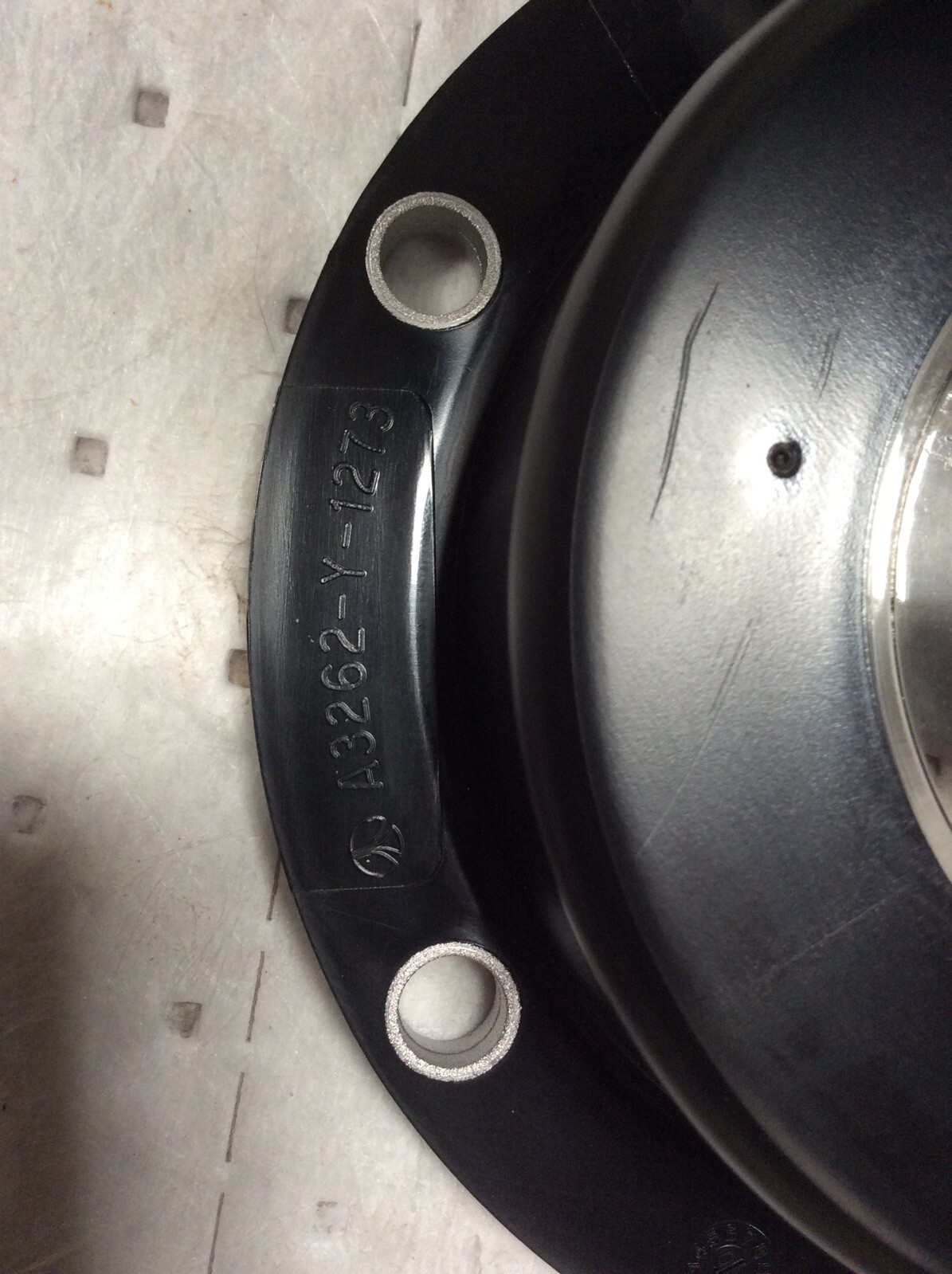 Meritor A 3262 Y 1273 Hub Cap | eBay