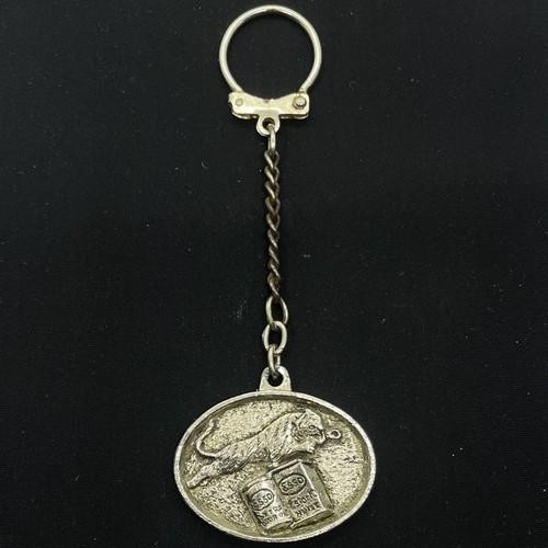 VINTAGE ESSO ENCO TIGER KEYCHAIN OLD METAL MOTOR OIL | eBay