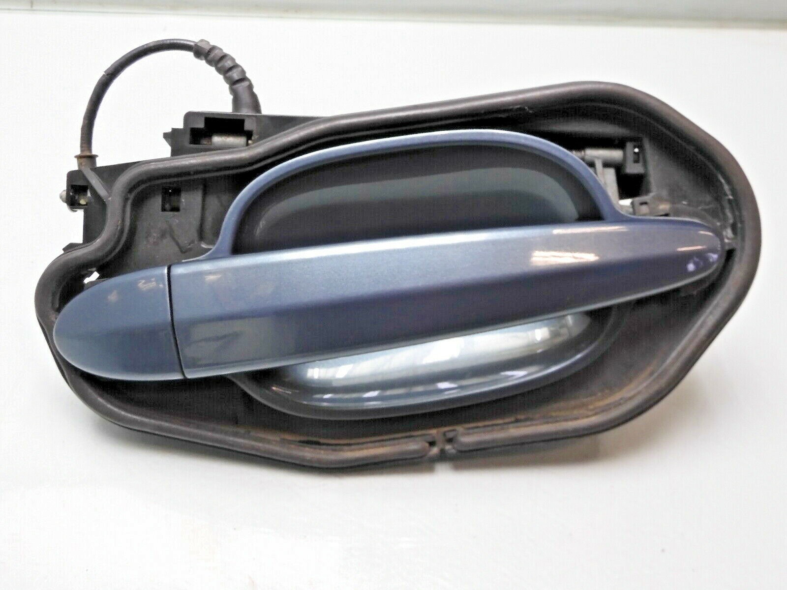 BMW 520d e61 TÜRGRIFF TÜR GRIFF außen hinten rechts 51217199556 / A85 ...