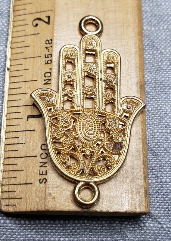 Hand Of Mary Symbol