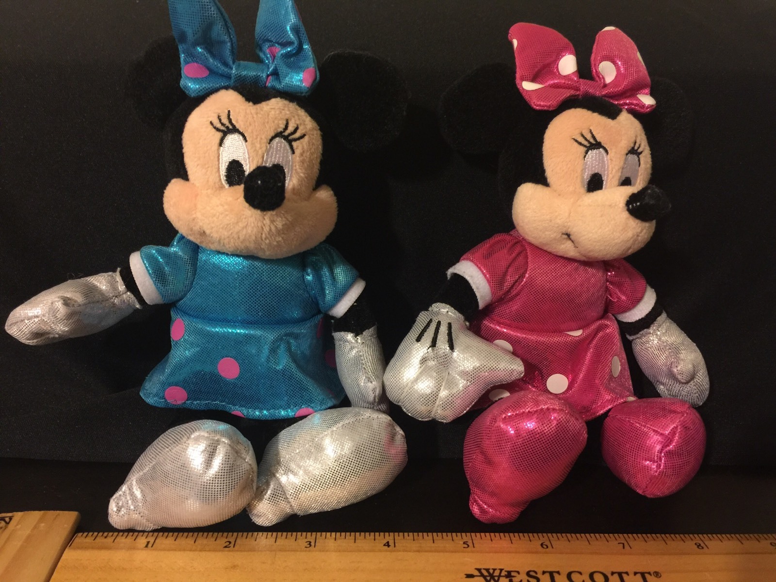 2 Walt Disney World Minnie Mouse Plush Dolls BT-5.18 | eBay