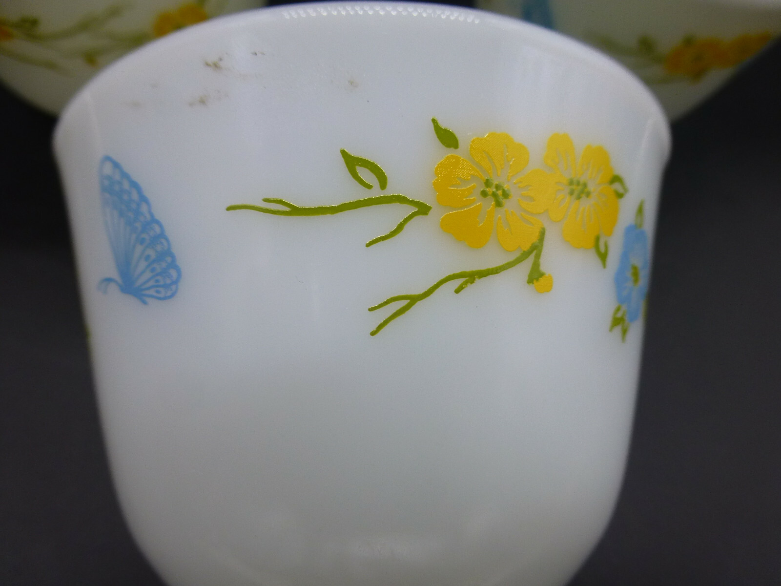 6 Vintage Pyrex Flirtation Yellow Blue Flowers Butterfly Cups & Corelle ...