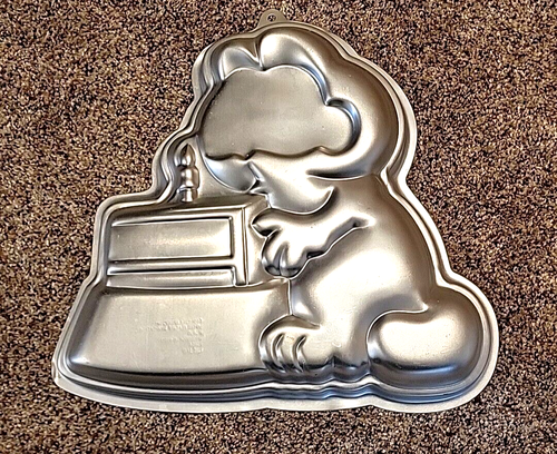 Vintage 1978 Wilton Cake Pan Garfield the Cat Birthday 2105-2447 Jello ...