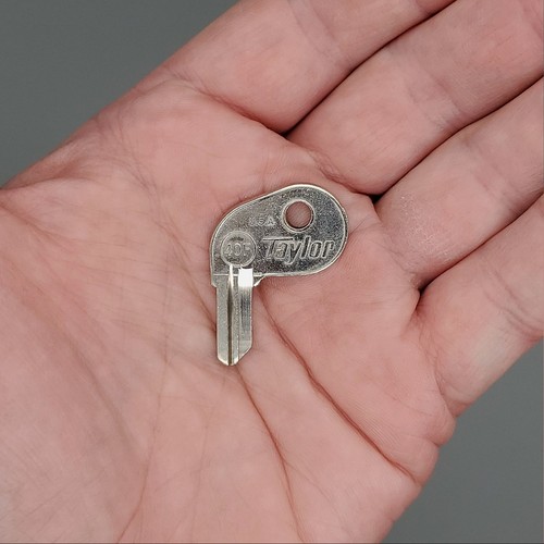 2x Taylor 40F Ilco OM10 Boat Key Blanks fits OMC, Pollak, Finn Nickel ...
