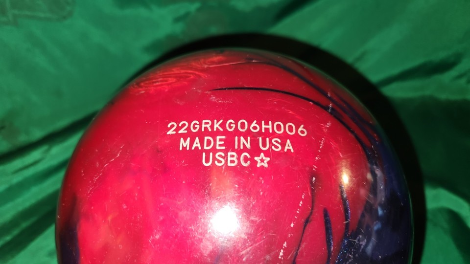 900 Global Reality Check Bowling Ball 15 lbs Preowned Span 3 13/16 ...