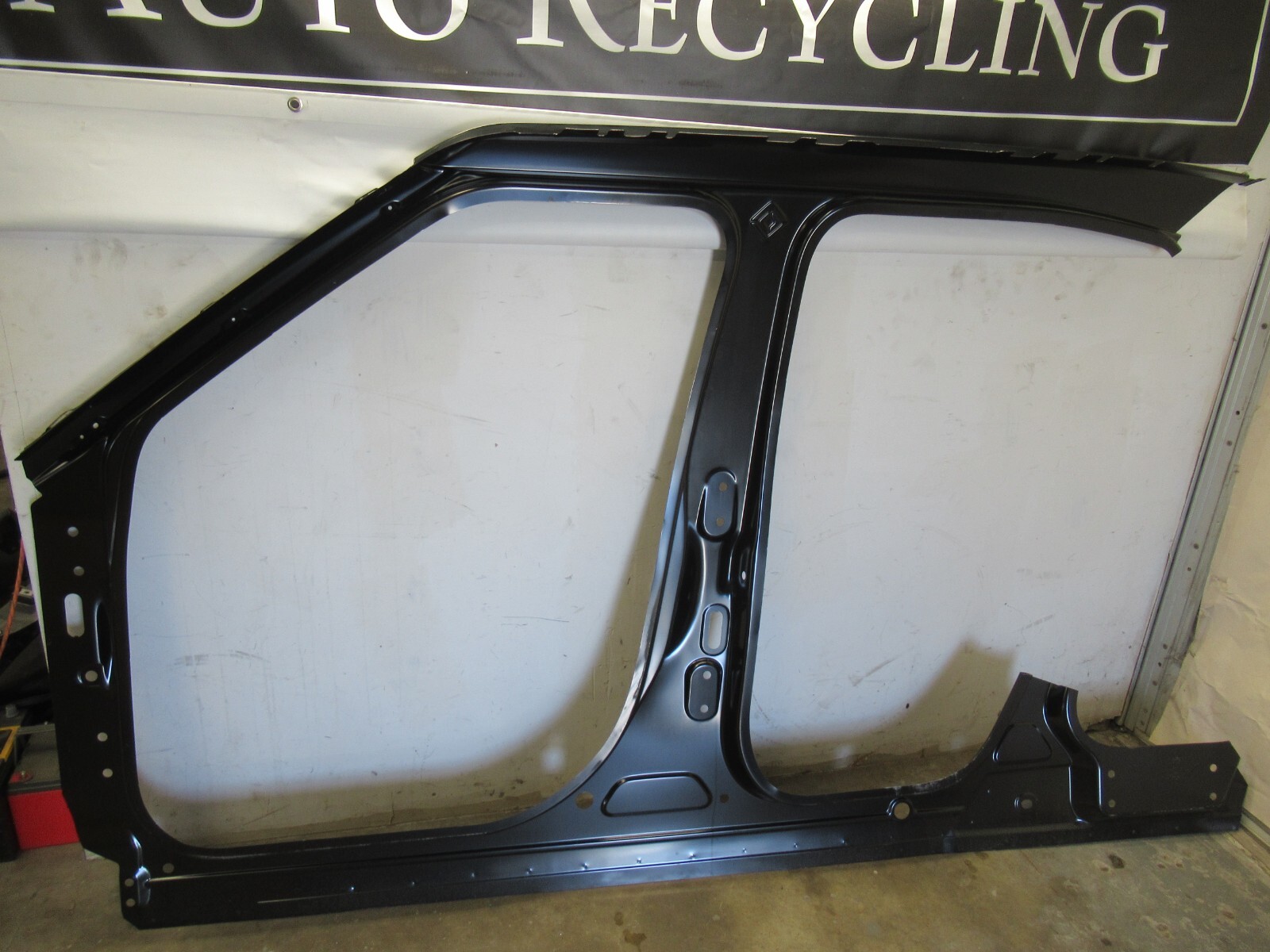 Rivian R1T RH Passenger Uniside Body Panel Skin A B Pillar PT00015044 ...
