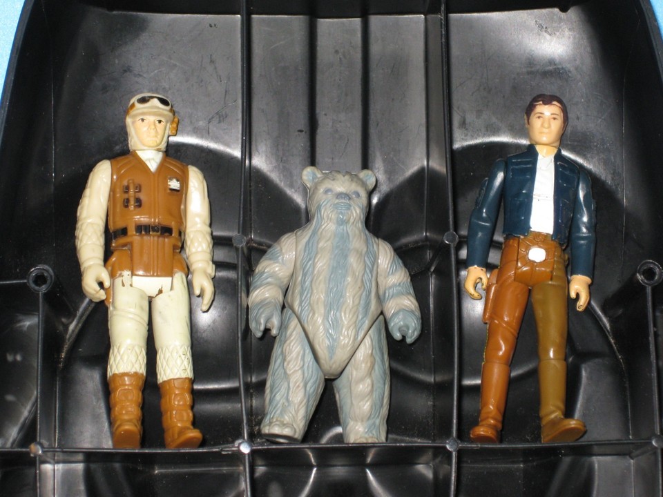 Vtg Kenner Star Wars 31 FIGURES & Darth Vader CASE:Luke,Leia,Han,R2 ...